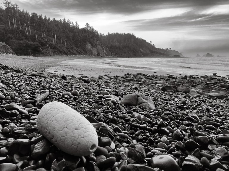 Shadows and Reflections in Monochrome: Winter Scenes From the High ...